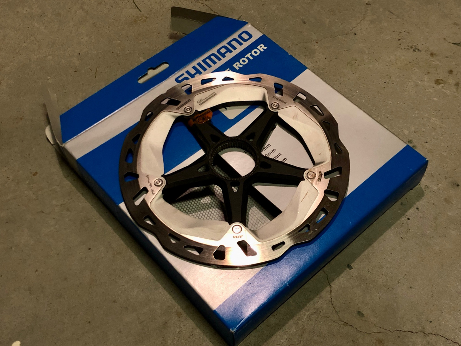 Shimano XT RT-MT800 Rotor 180mm | Brake Parts & Accessories | Bike Hub