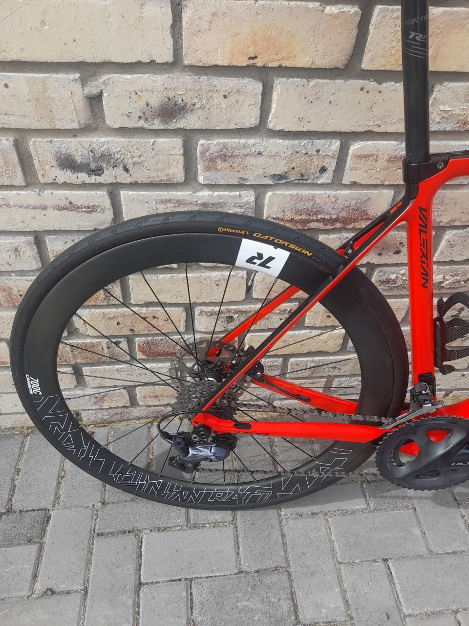 Titan pro Race | Road Bikes | Bike Hub