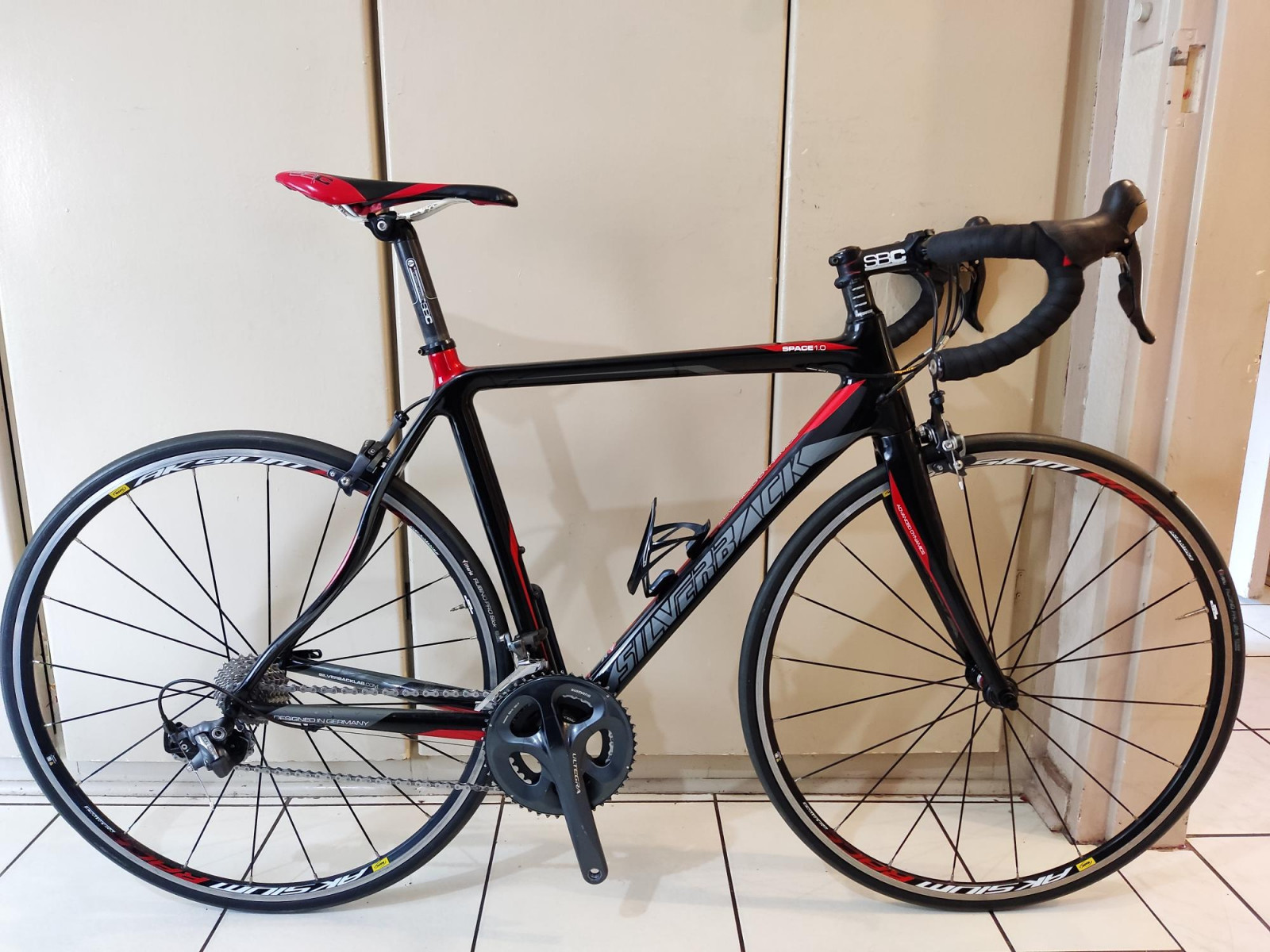 Silverback Space 1.0 / Medium | Road Bikes | Bike Hub