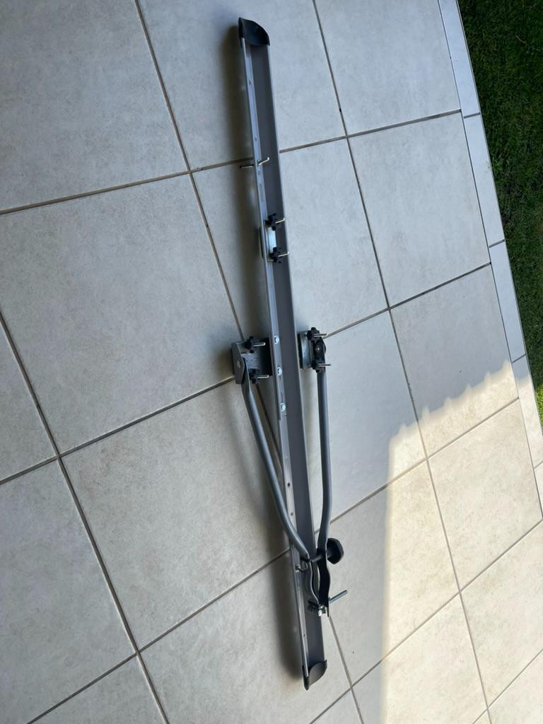 Single bike rack (to fit roof rack) | Bike Racks | Bike Hub