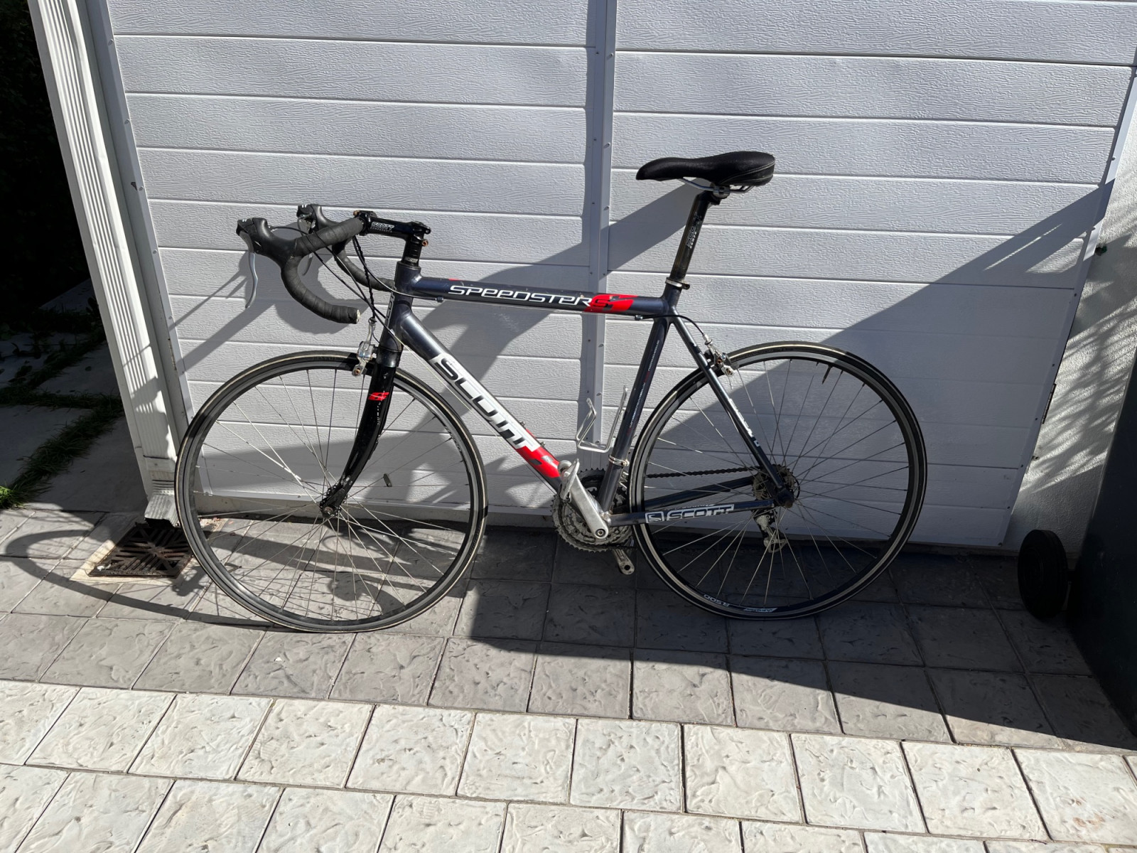 Scott Speedster S6 road bike | Road Bikes | Bike Hub