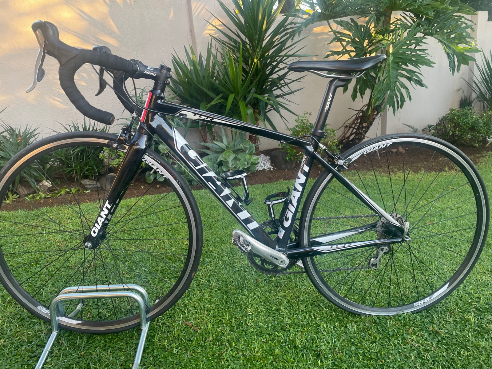 Giant TCR 2 For Sale | Road Bikes | Bike Hub