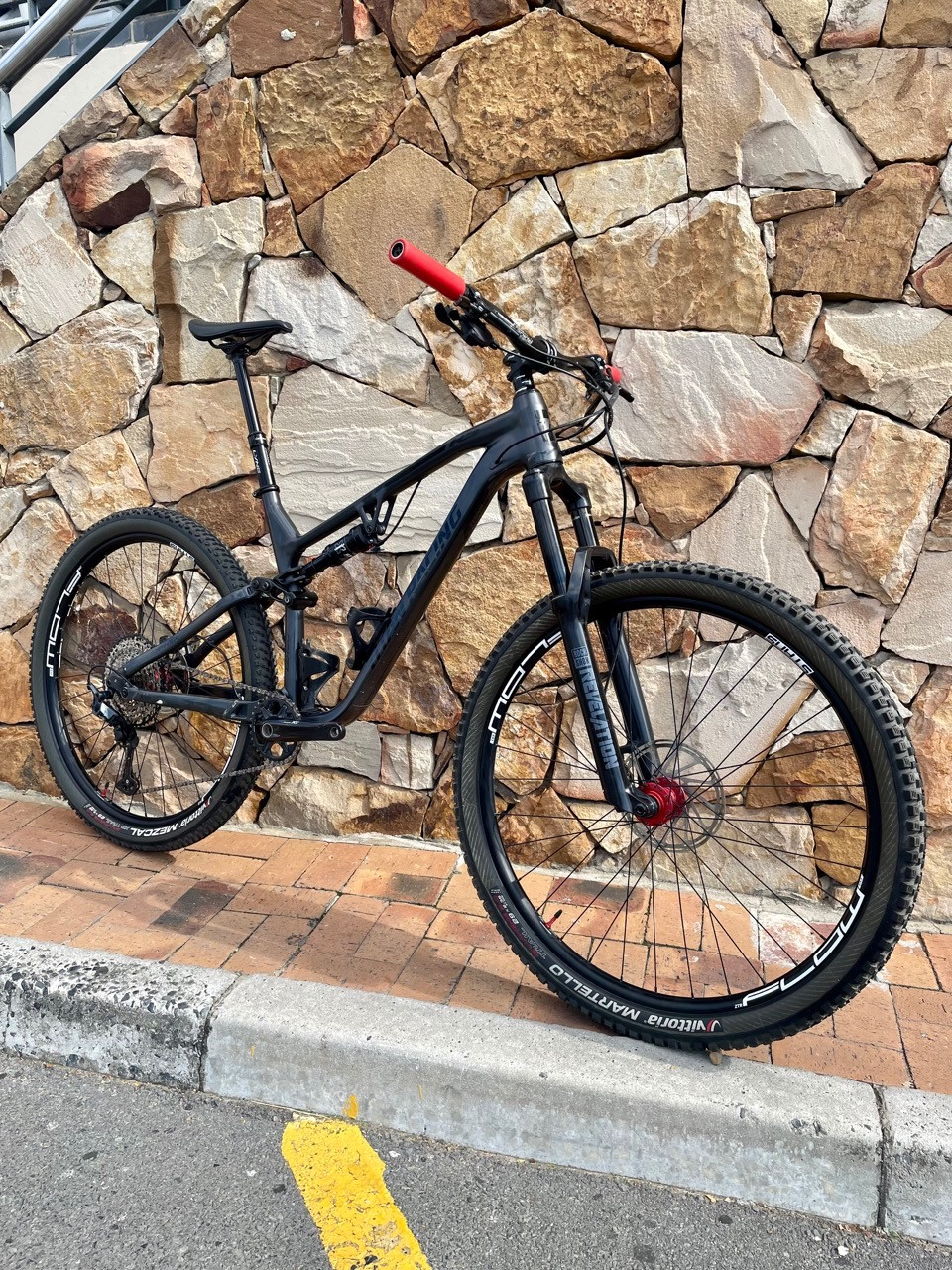 Titan Racing Cypher Elite | Dual Suspension Mountain Bikes | Bike Hub