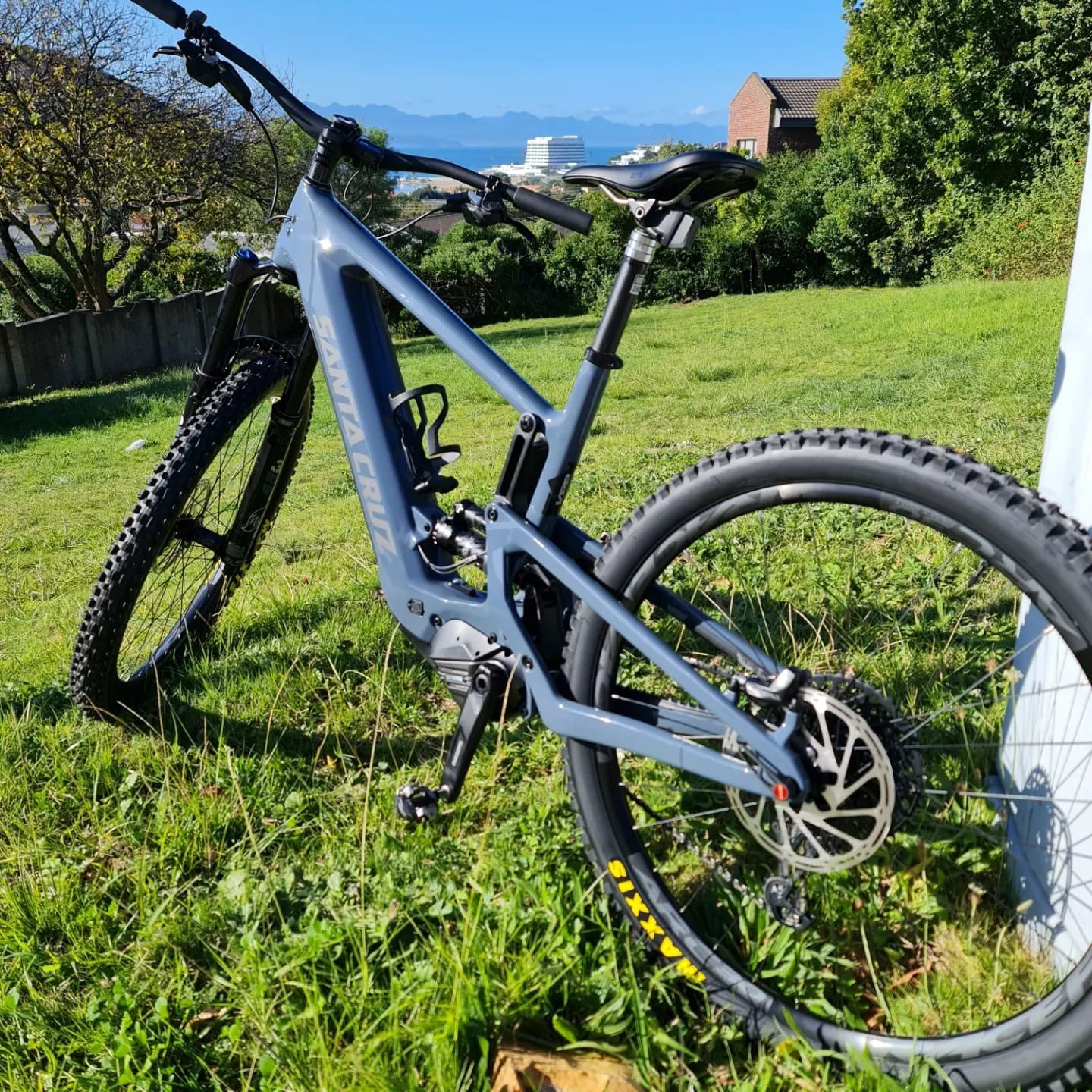 Santa Cruz Heckler C - Maritime Grey | Dual Suspension Mountain E-Bikes ...