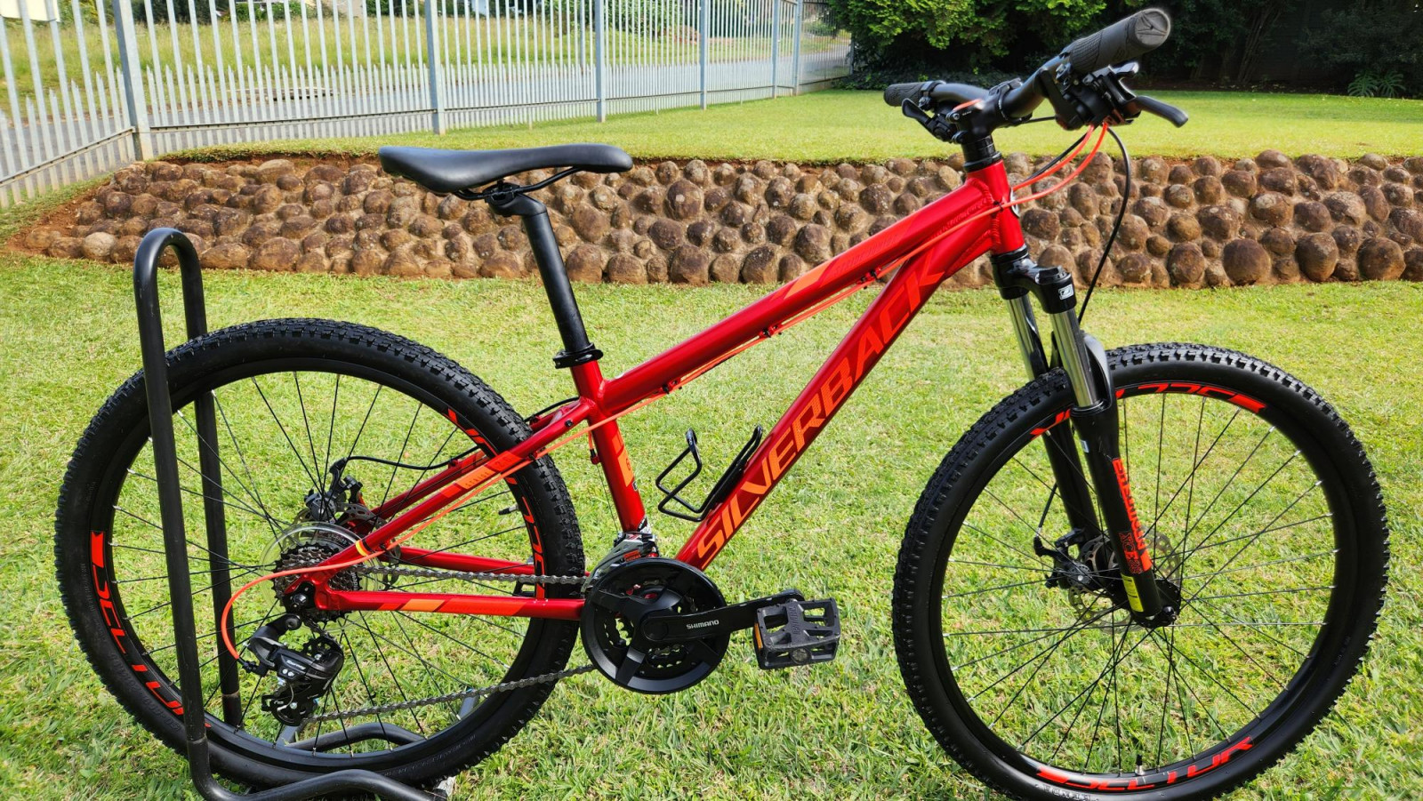 Silverback Stride Junior 26" for sale. | Hardtail Mountain Bikes | Bike Hub