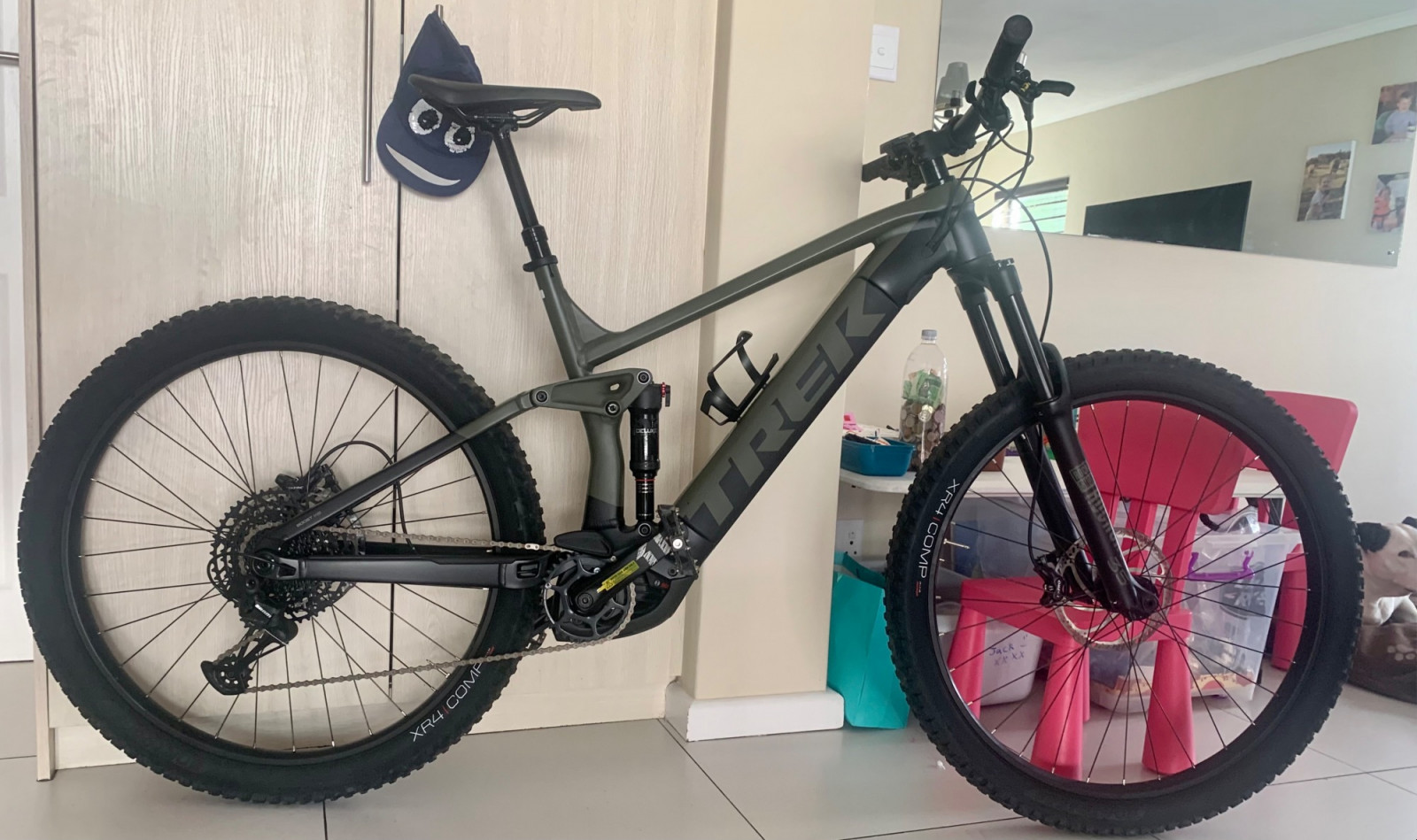 Trek Rail | Dual Suspension Mountain E-Bikes | Bike Hub