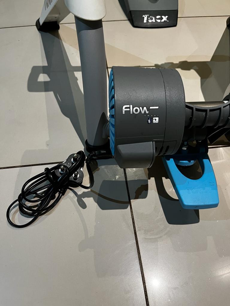 Tacx Flow Smart Trainer | Indoor Trainers & Accessories | Bike Hub