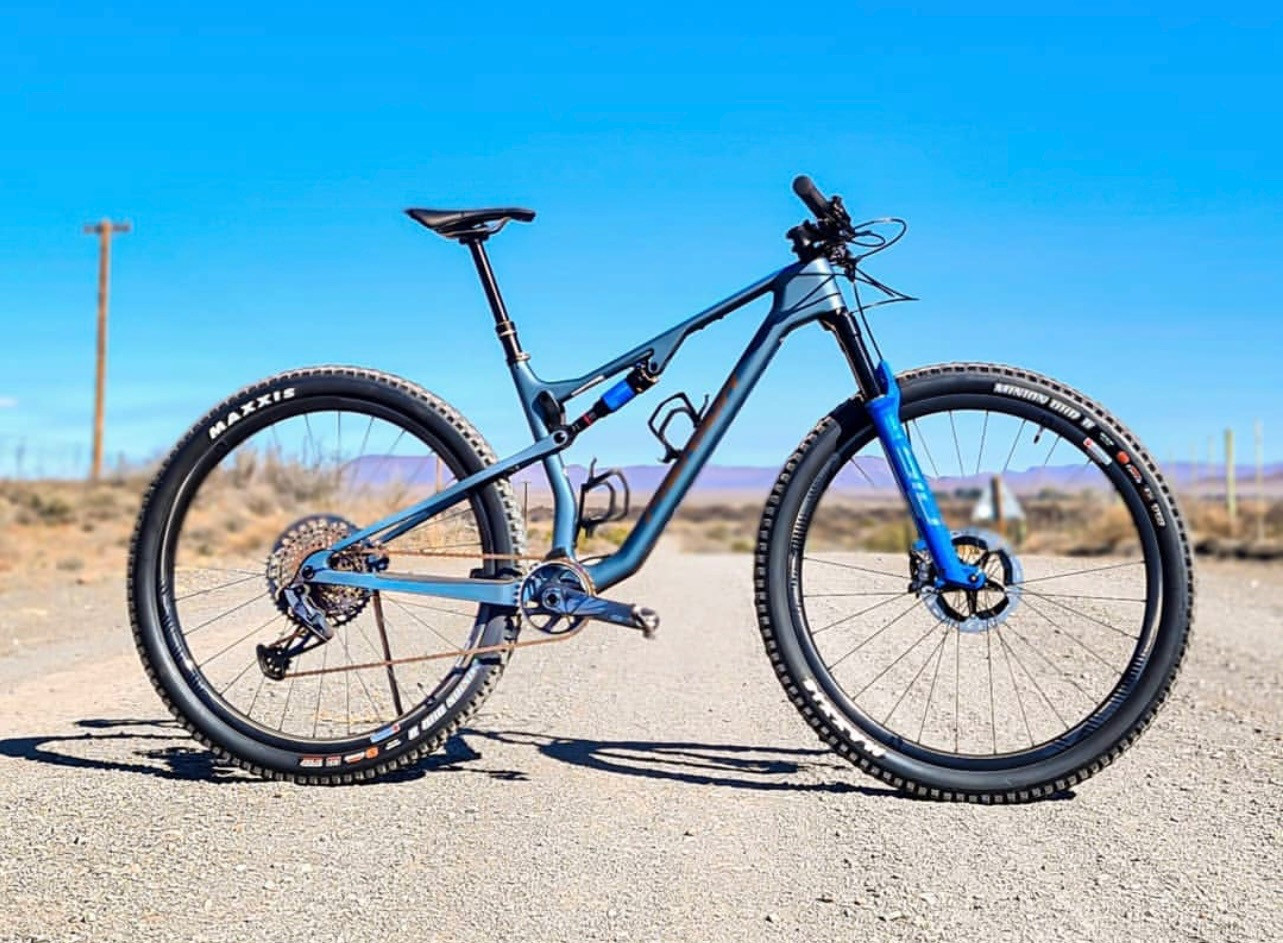 2022 MERIDA NINETY-SIX 8000 | Dual Suspension Mountain Bikes | Bike Hub