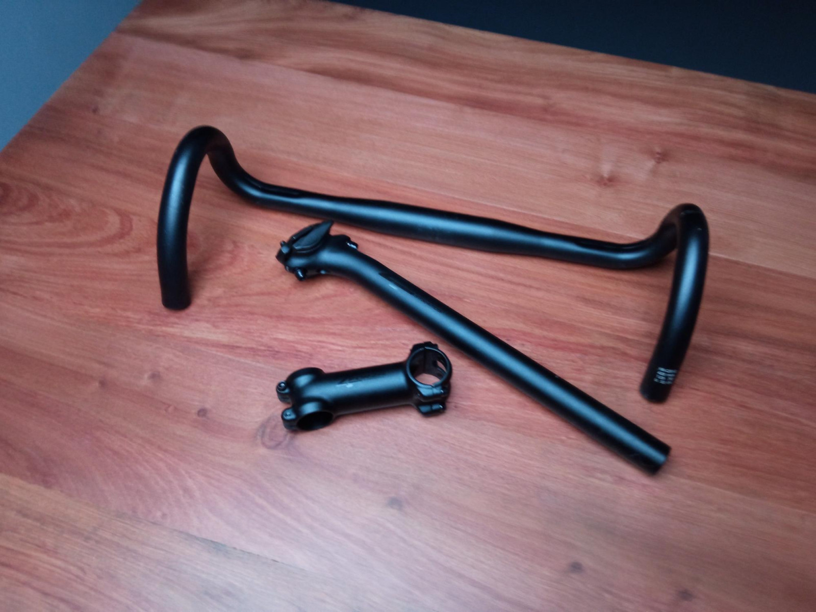 Handelbar,Stem,Seatpost everything for R 700 | Handlebars | Bike Hub