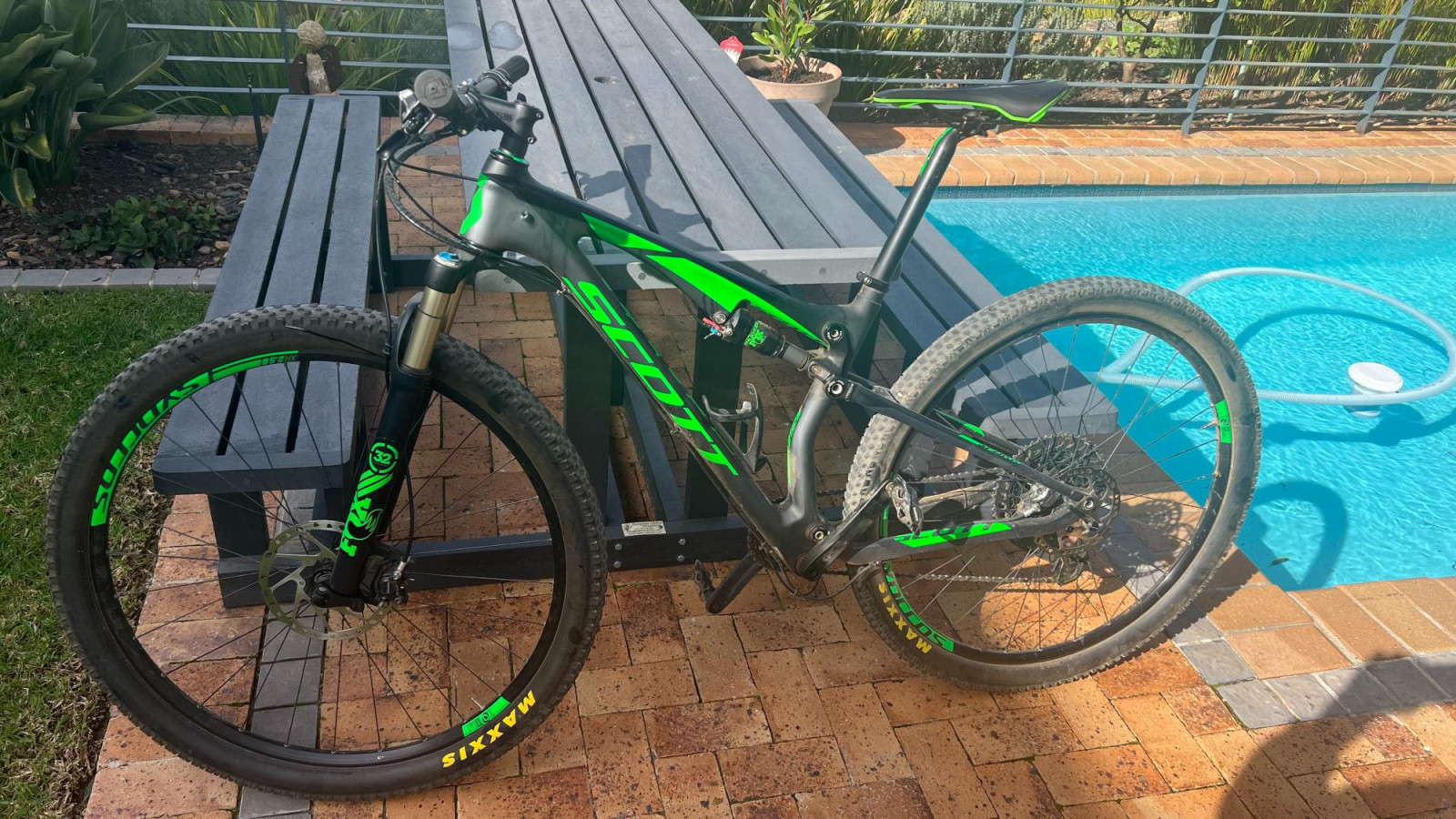 Scott Spark 920 | Dual Suspension Mountain Bikes | Bike Hub