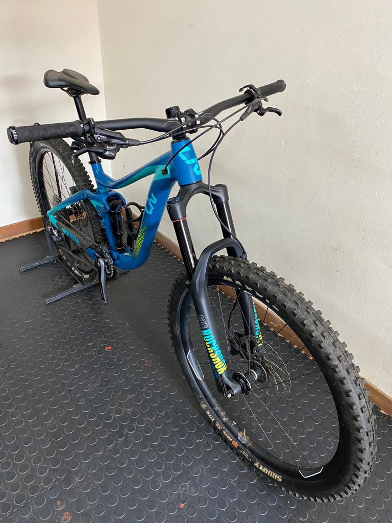 Liv Hail 2 2018 | Dual Suspension Mountain Bikes | Bike Hub