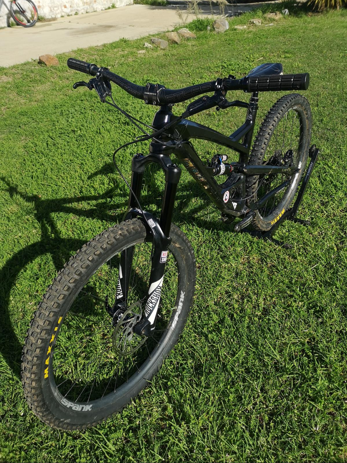 YT Capra M | Dual Suspension Mountain Bikes | Bike Hub
