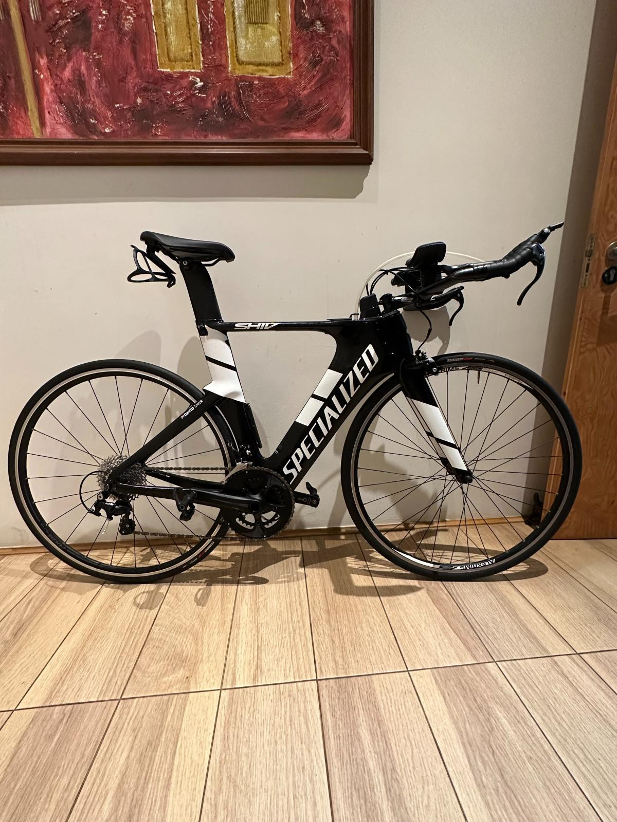 Specialized Shiv | Triathlon & Time Trial Bikes | Bike Hub