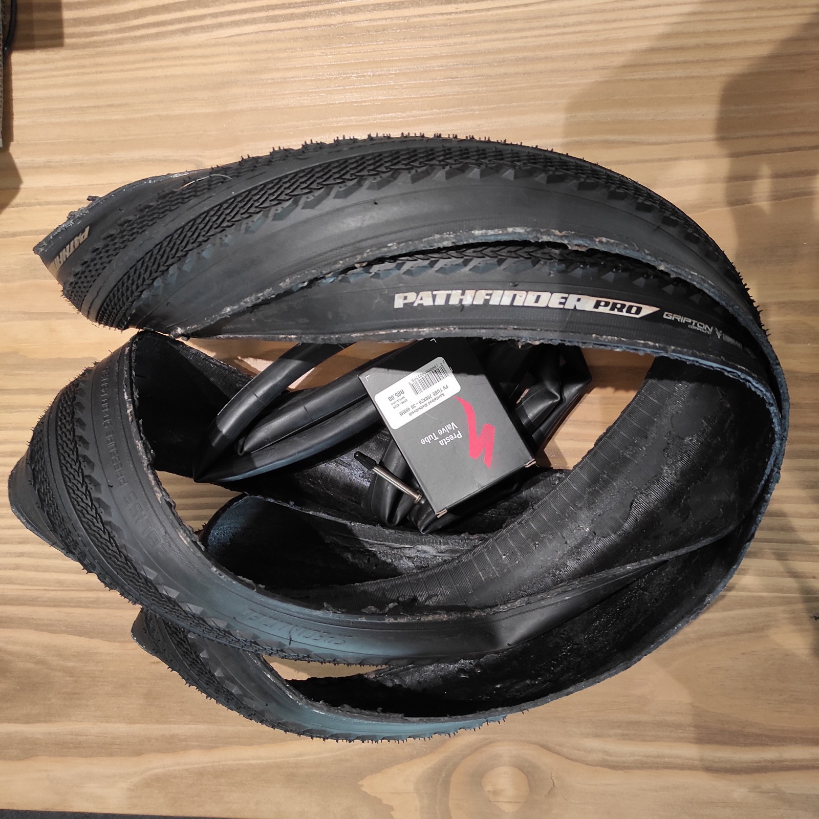 Specialized Pathfinder Pro 2Bliss | Gravel Bike Tyres | Bike Hub