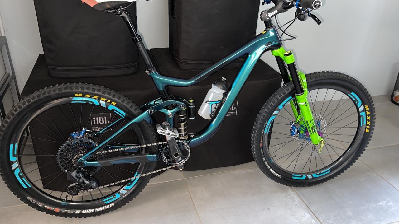 GIANT REIGN ADVANCED - FRAME AND FORK | Dual Suspension Mountain Bike ...