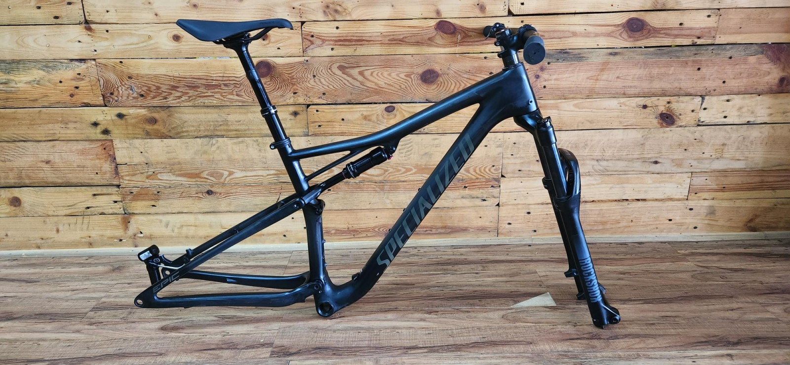 Specialized Epic | Dual Suspension Mountain Bike Frames | Bike Hub