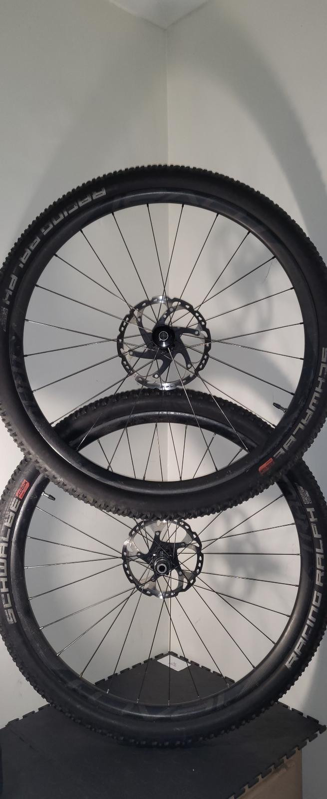Roval Traverse 29 Carbon | Mountain Bike Wheels | Bike Hub