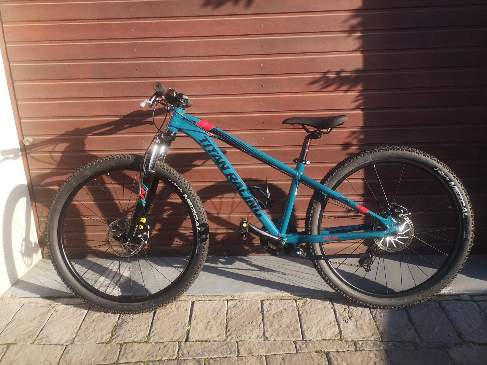 Titan Racing 24"9R | Hardtail Mountain Bikes | Bike Hub