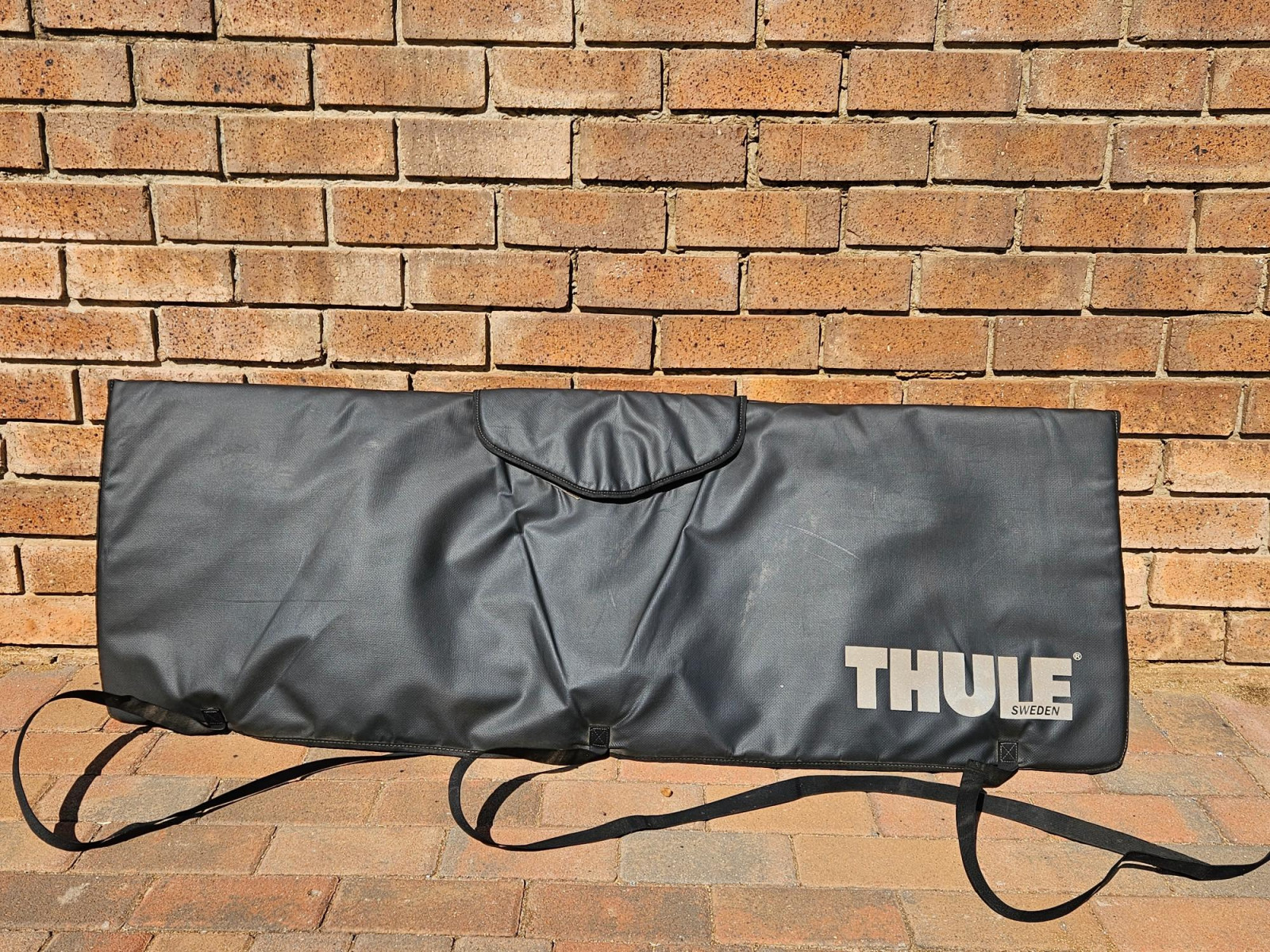 Thule 824 GateMate Full Size Tailgate Pad | Bike Racks | Bike Hub