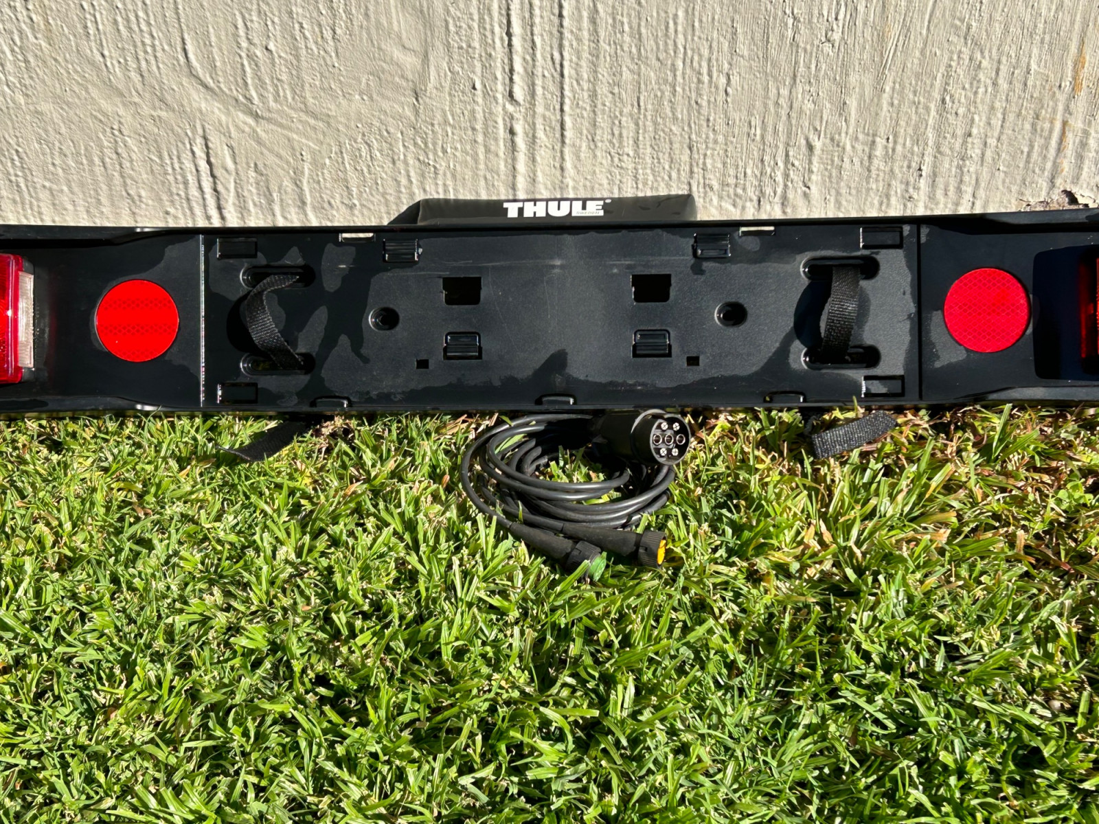 Thule Lightboard 976 | Bike Racks | Bike Hub