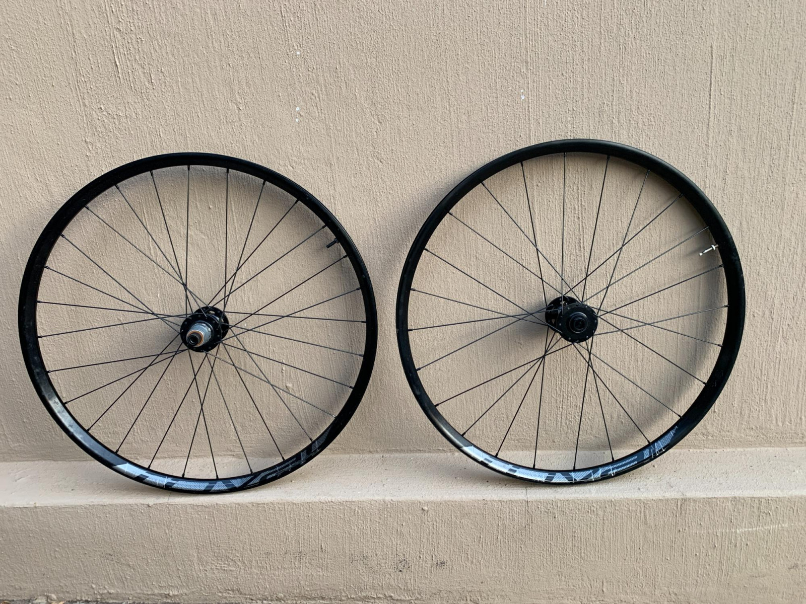 Roval Traverse 650b Boost Alu Wheelset | Mountain Bike Wheels | Bike Hub