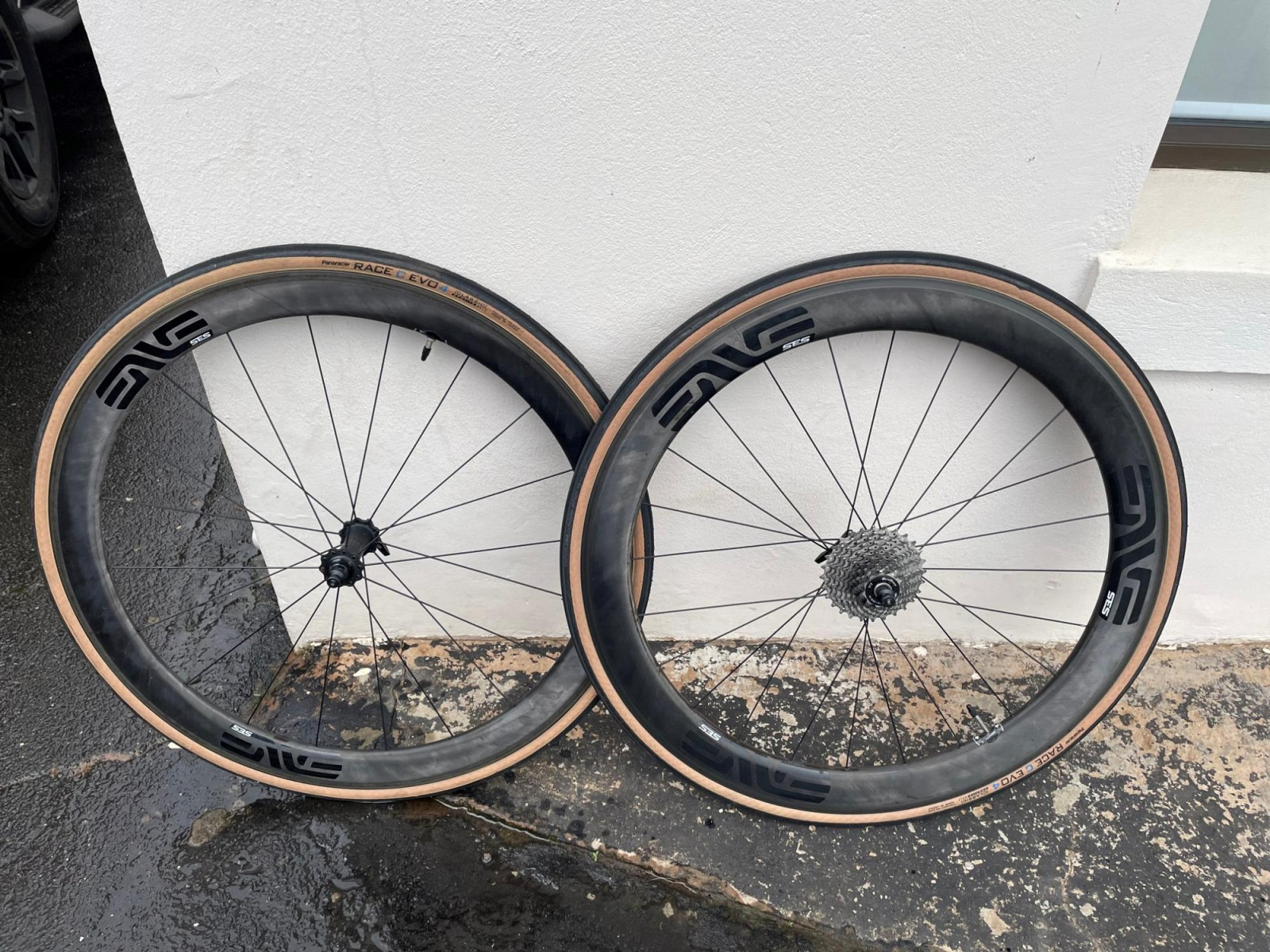Enve SES Carbon Wheelset | Road Bike Wheels | Bike Hub