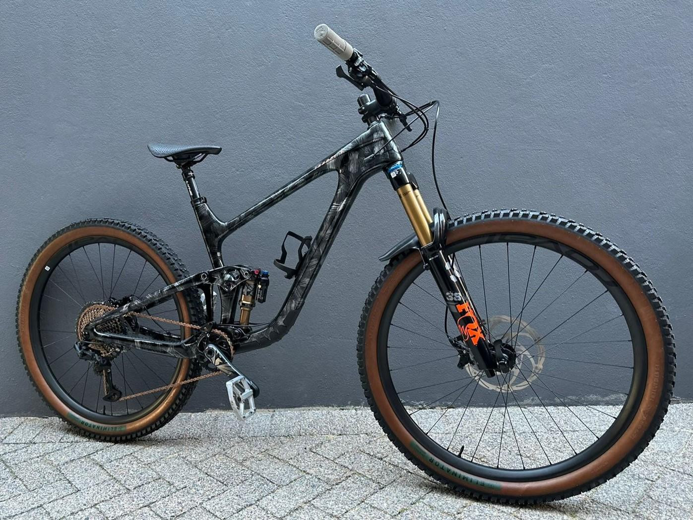 Giant Trance Carbon - FOX 38 Trail/Enduro build | Dual Suspension ...