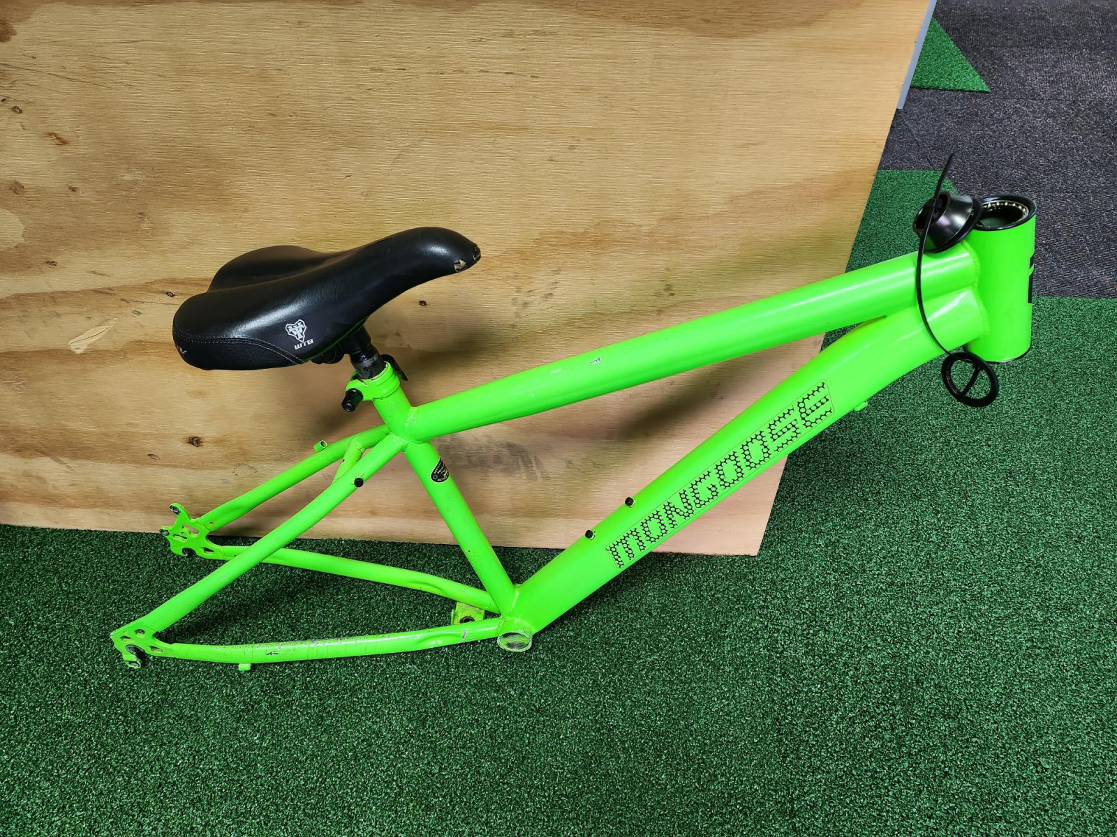 Mongoose 24 inch frame | Bike Hub