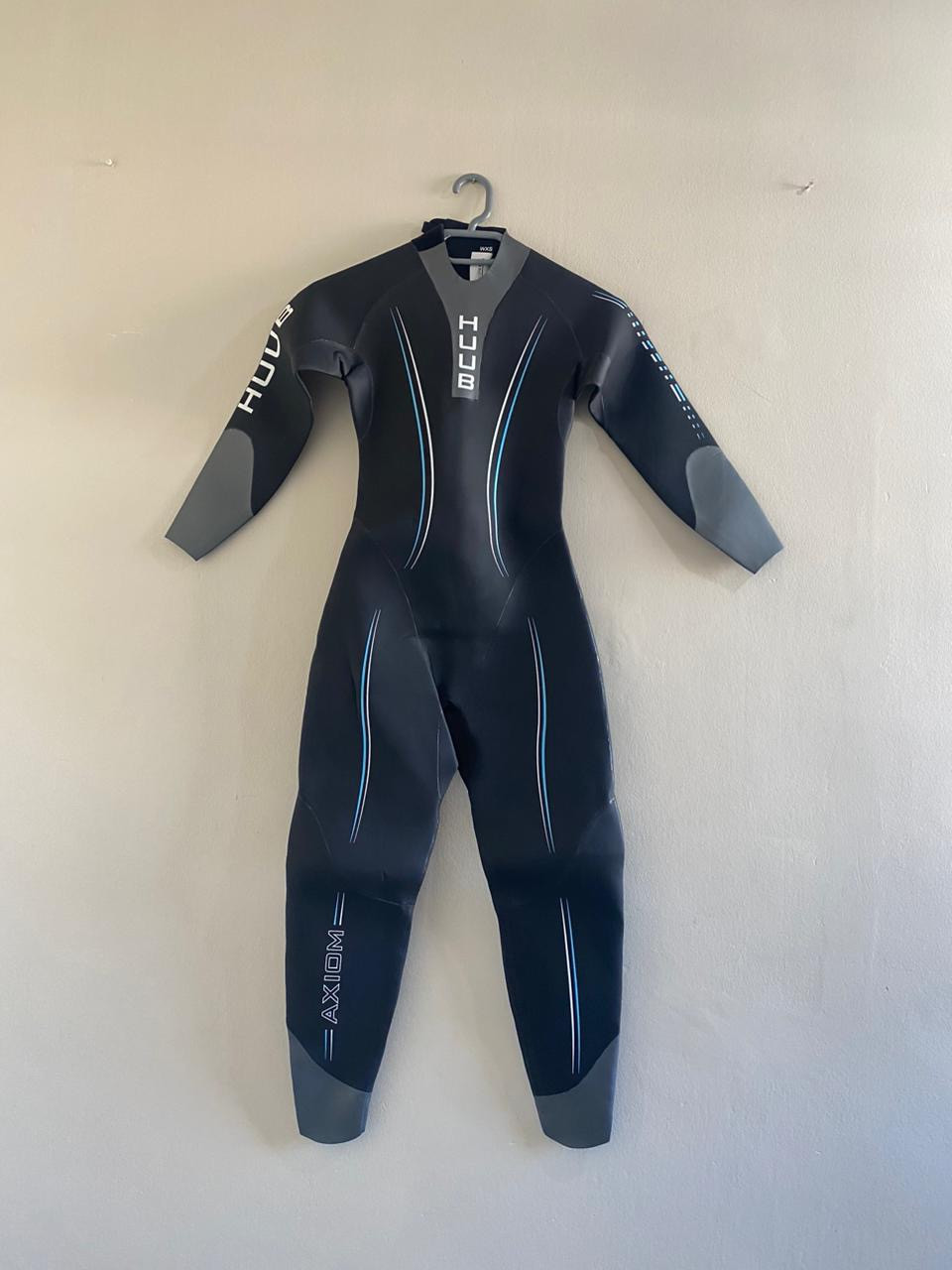 HUUB Axiom 3:3 womens wetsuit | Trisuits & Wetsuits | Bike Hub