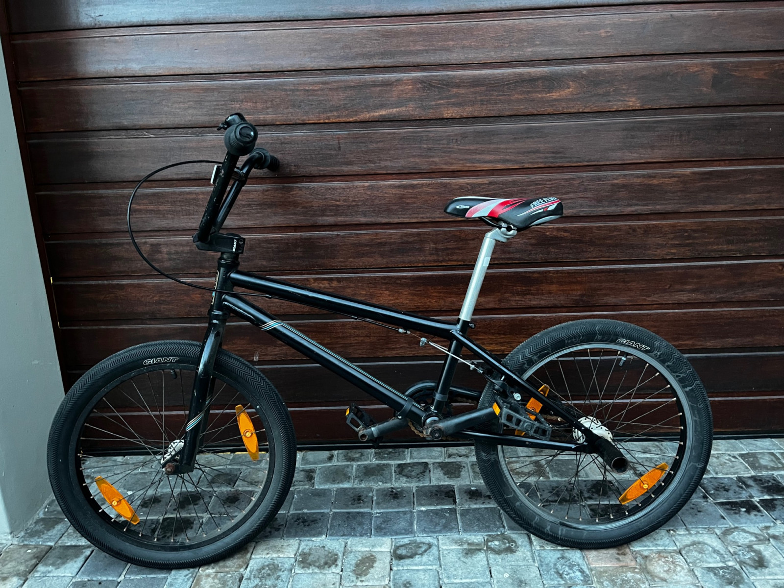 Giant Method | BMX Bikes | Bike Hub