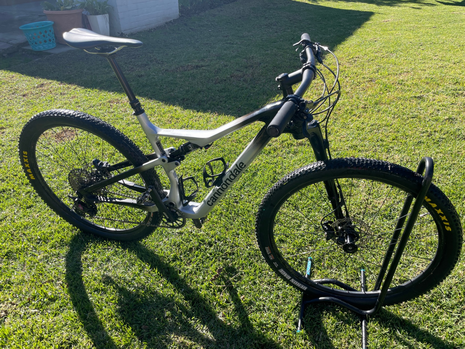 Cannondale Scalpel 3 | Dual Suspension Mountain Bikes | Bike Hub
