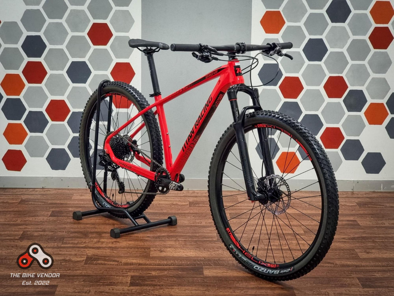 Titan Drone Pro - SRAM GX 1x12 - Rockshox Reba | Hardtail Mountain Bikes | Bike Hub