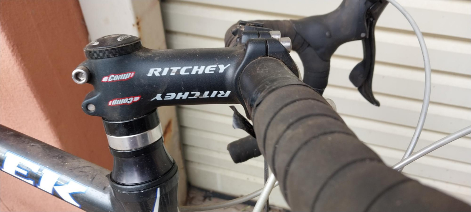 Trek 1500 | Road Bikes | Bike Hub