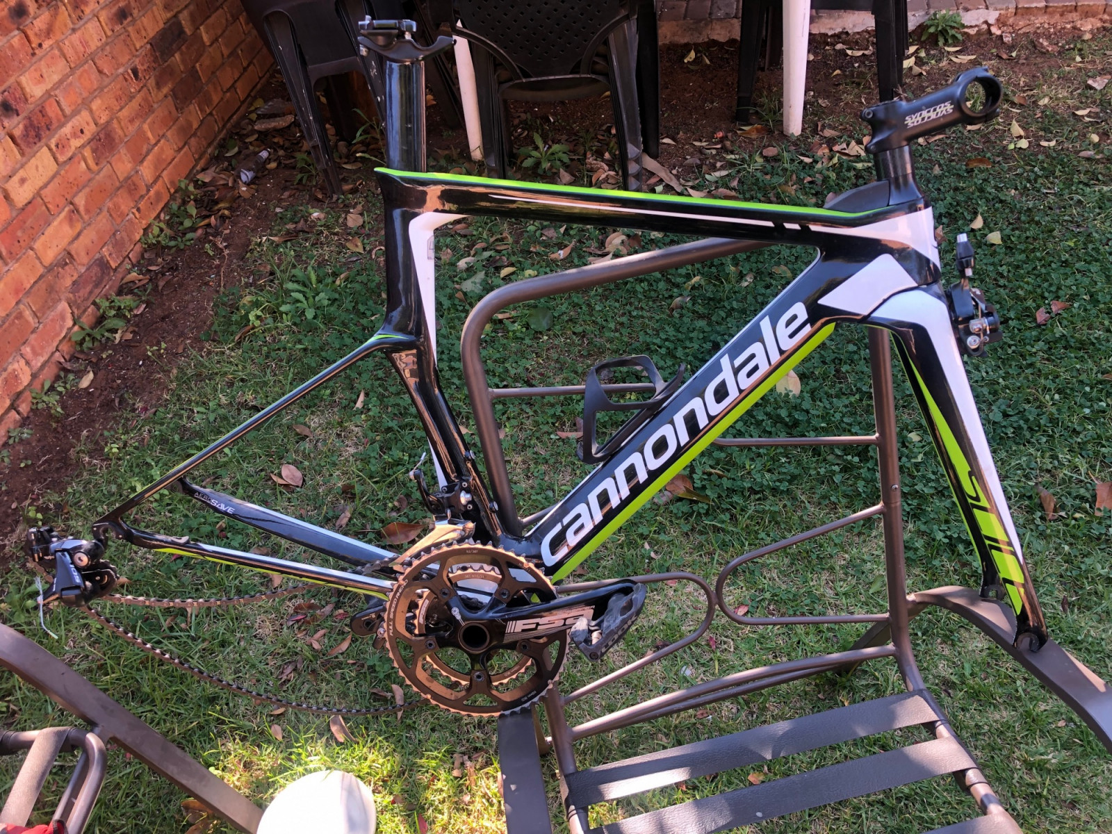 Cannondale Slice | Triathlon & Time Trial Bike Frames | Bike Hub