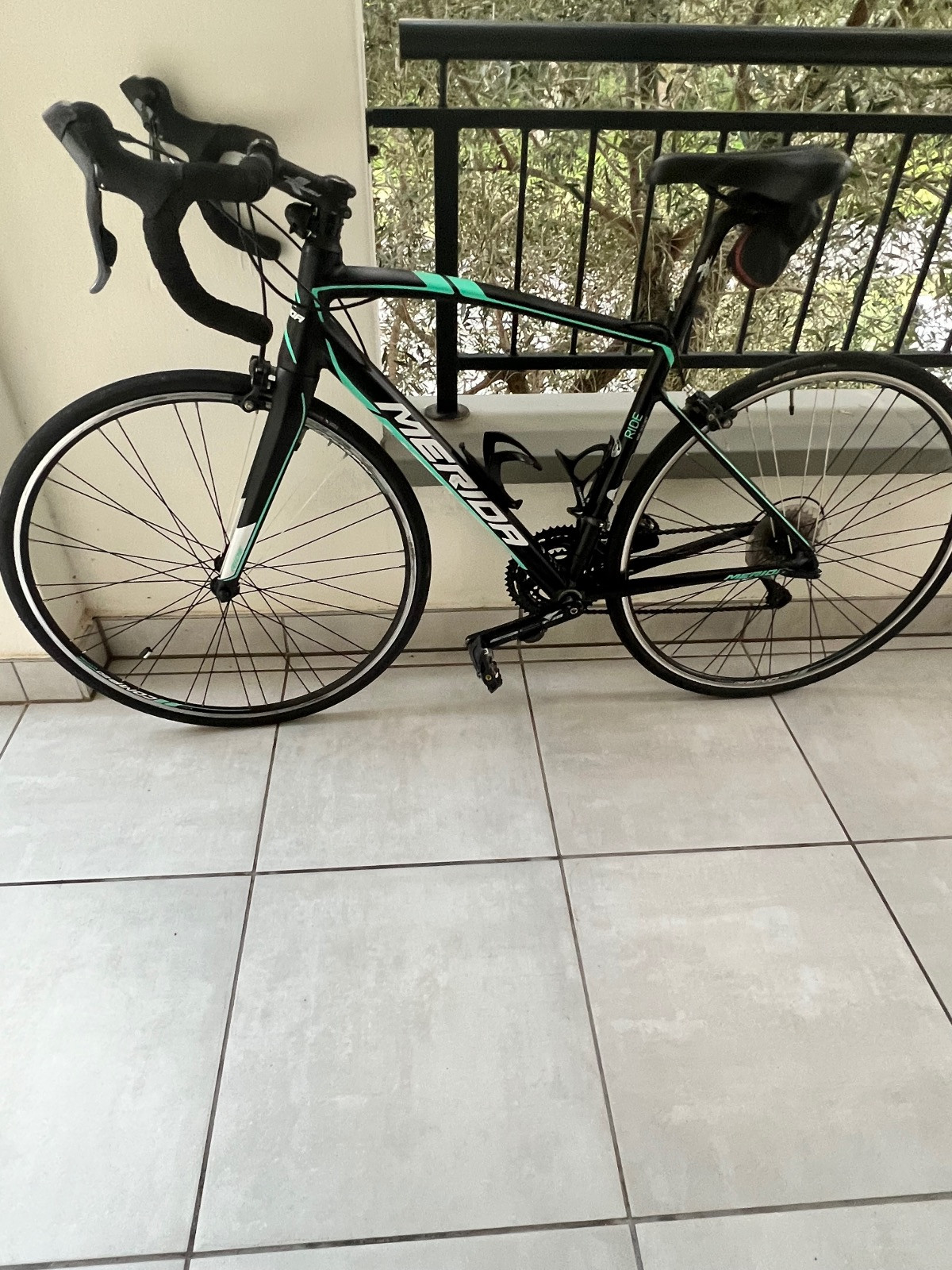 Merida Ride 100 Juliet | Road Bikes | Bike Hub