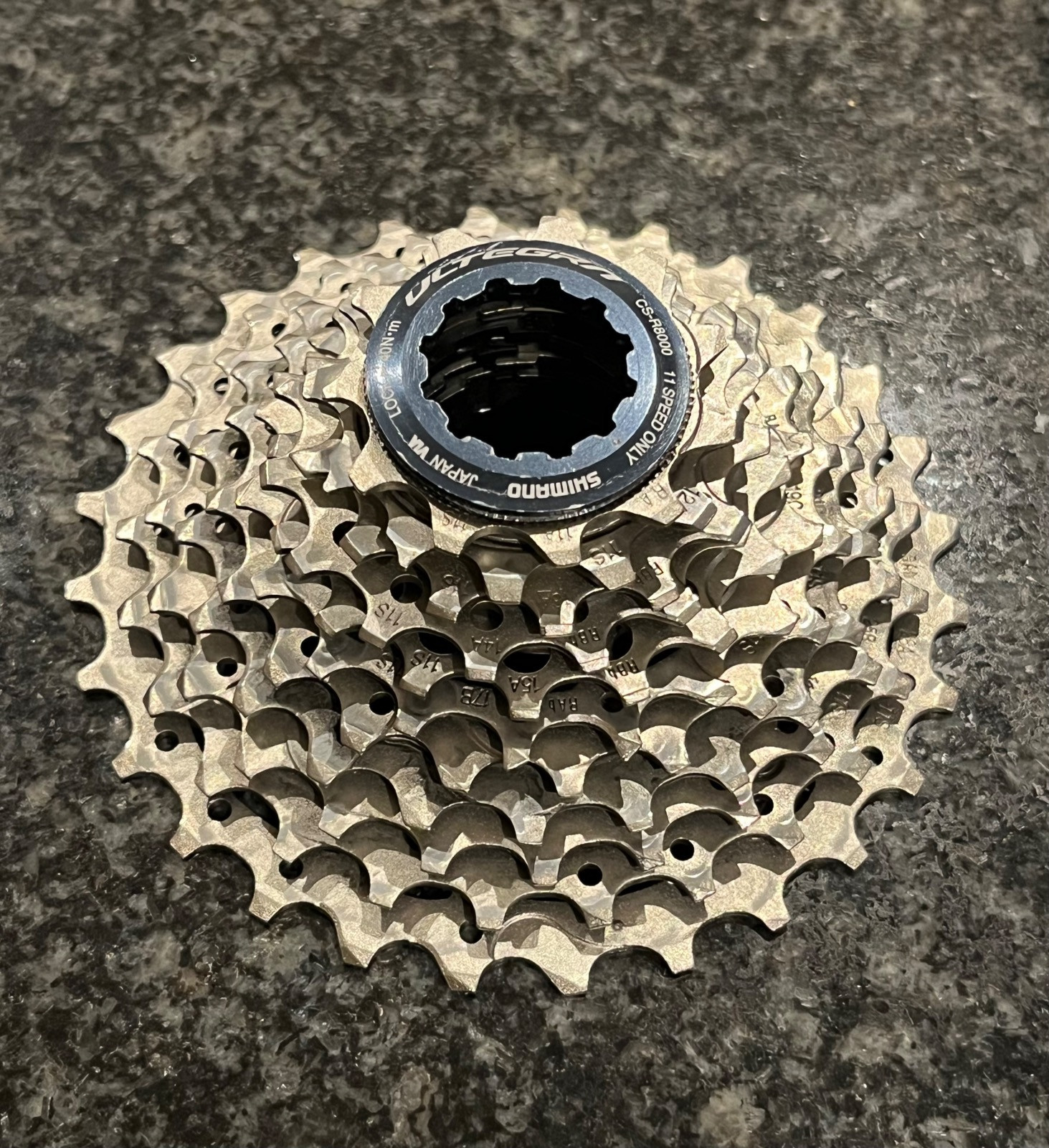 Shimano Ultegra CS-R8000 11-28 Cassette | Cassettes | Bike Hub