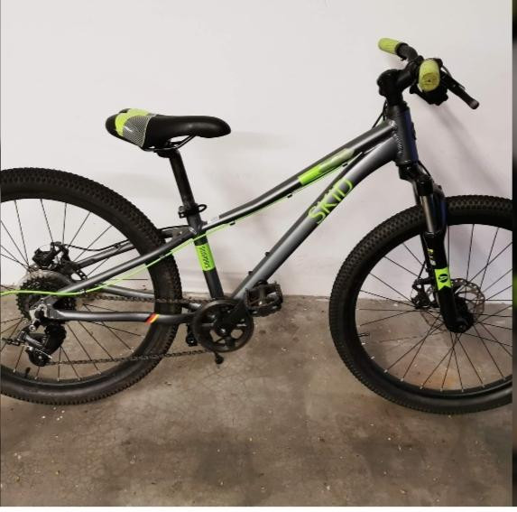 Silverback 24 | Dual Suspension Mountain Bikes | Bike Hub