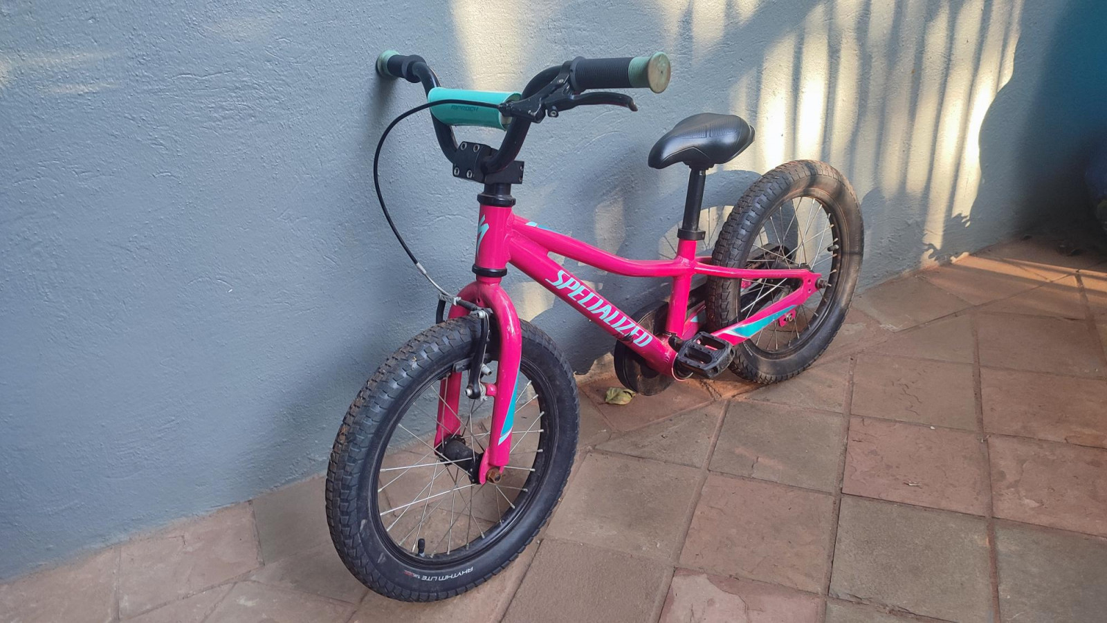 Specialized Rip Rock 16 inch kids bike | Kids Bikes | Bike Hub