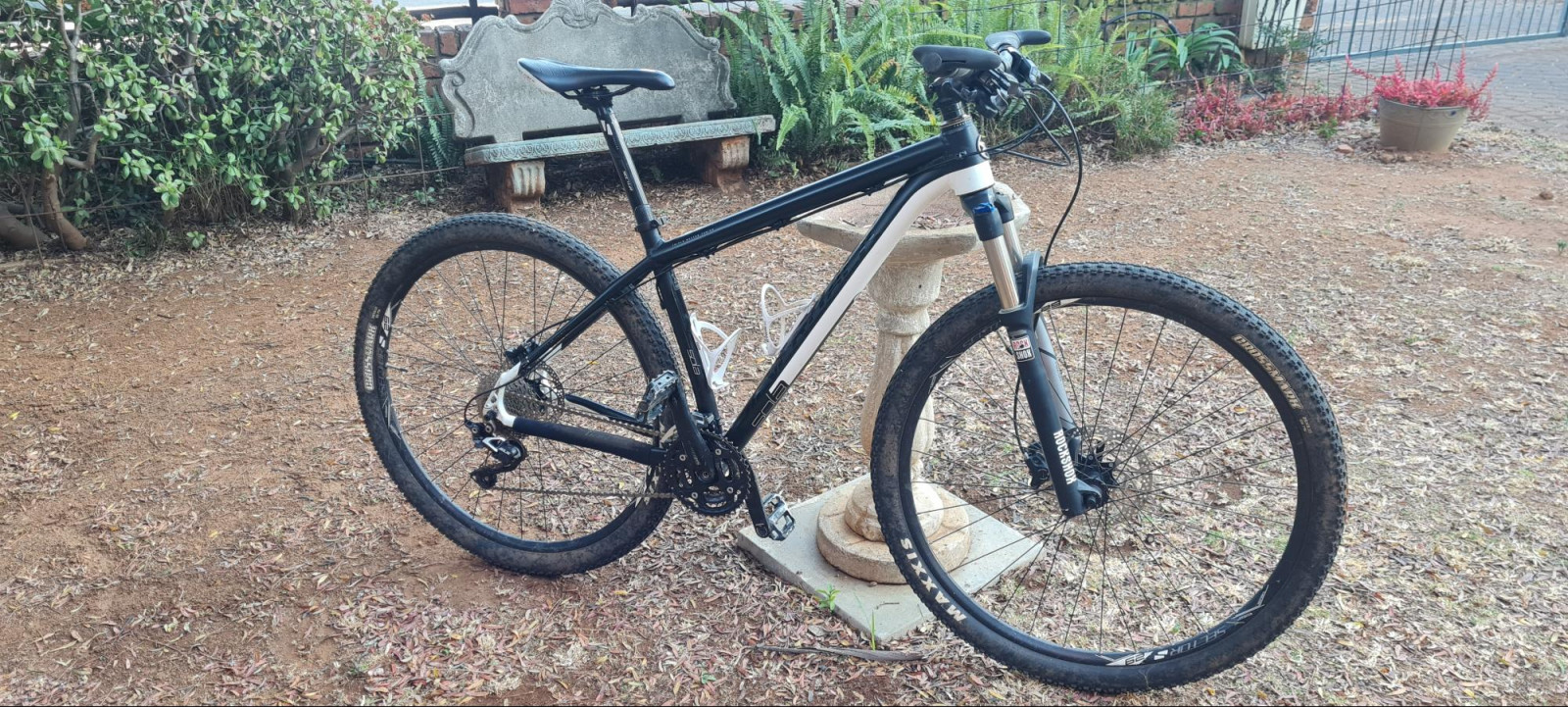 Silverback Sola 29er | Hardtail Mountain Bikes | Bike Hub