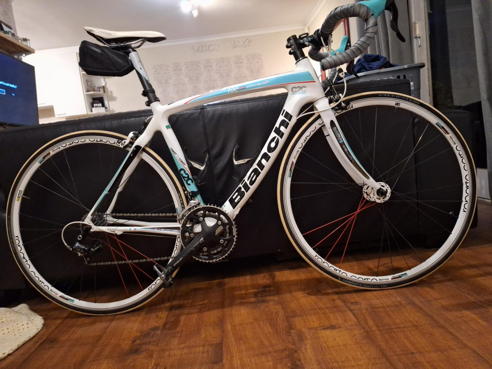 Bianchi C2C strade 100 Carbon Bike | Road Bikes | Bike Hub