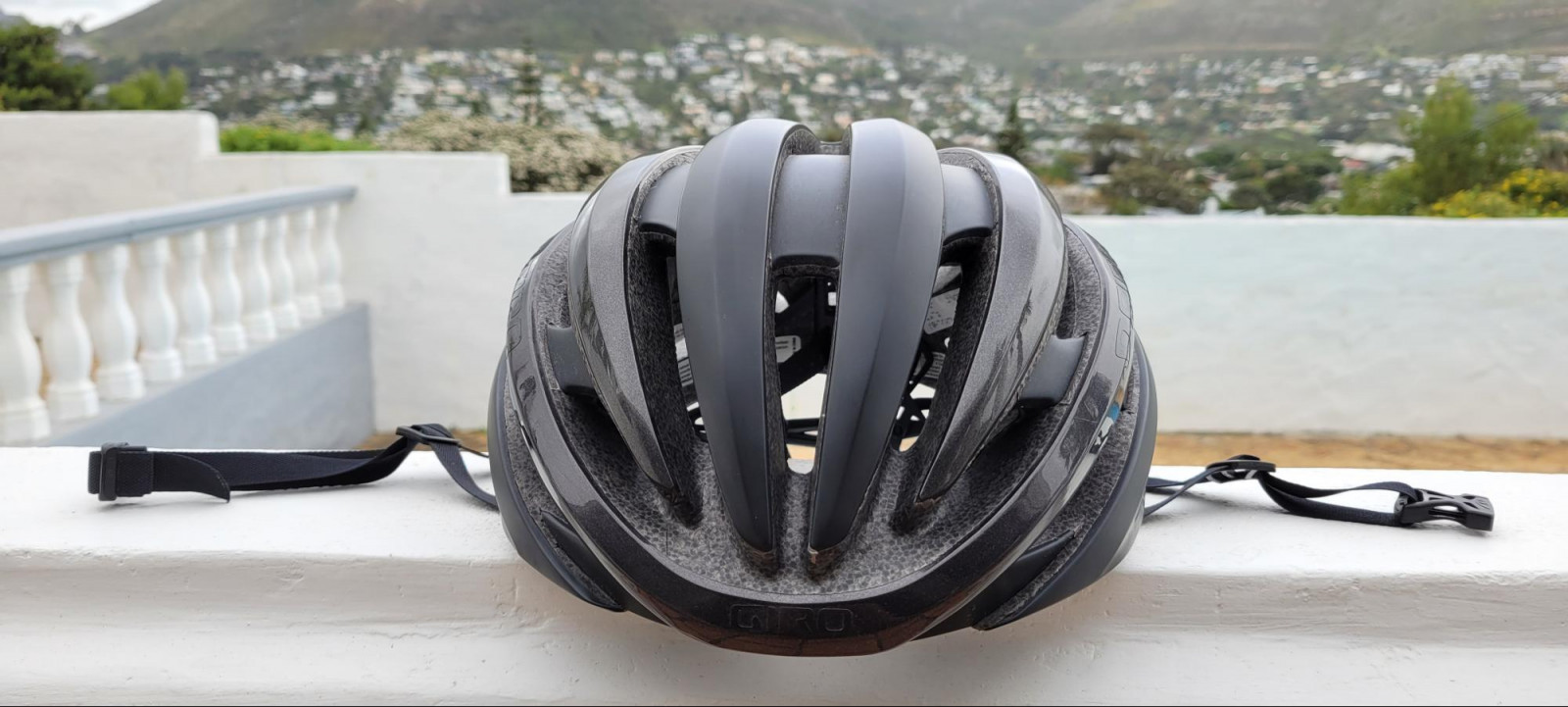 Giro Cinder Cycling Helmet Large - Black | Helmets | Bike Hub