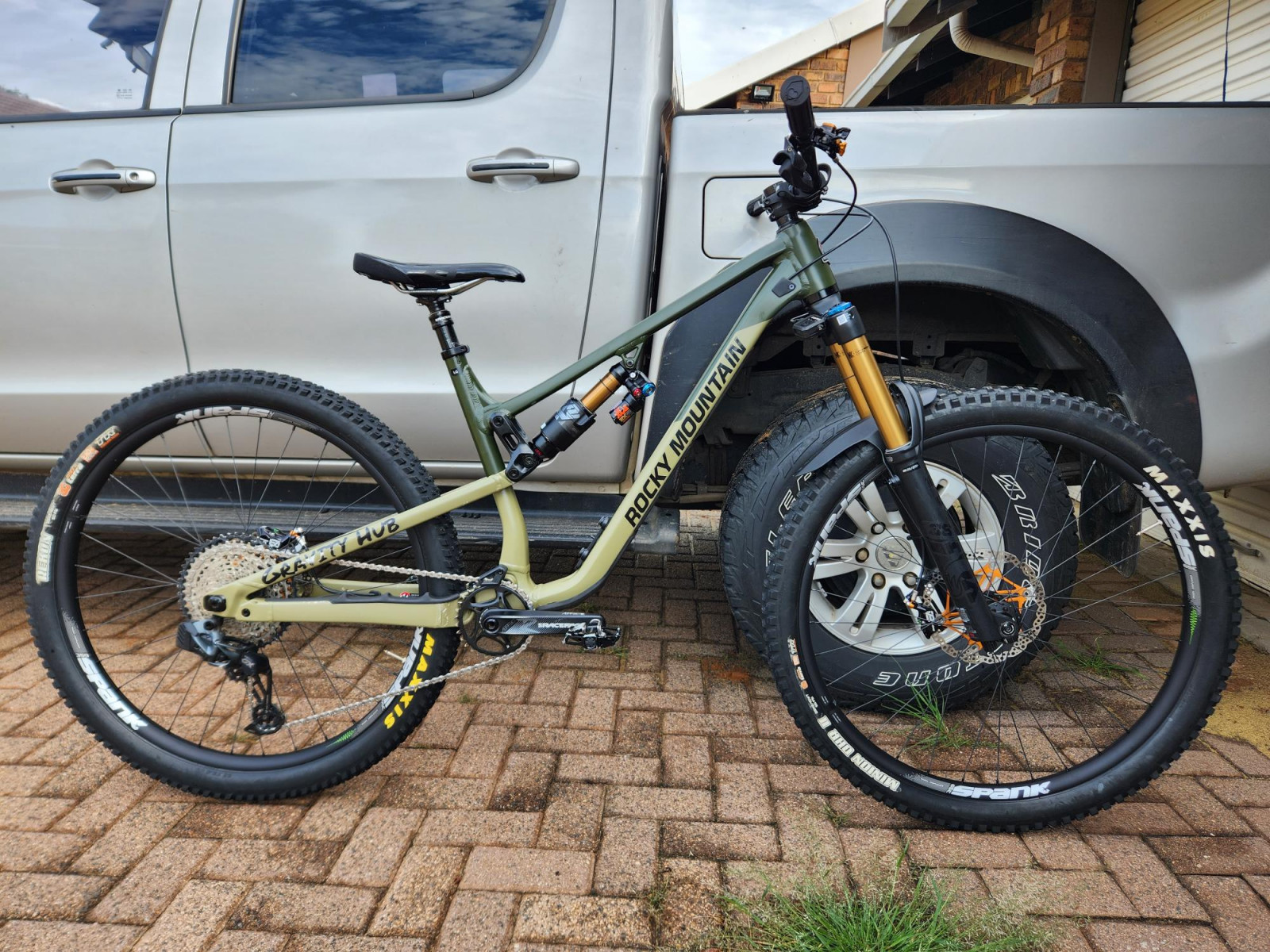 (Price drop) Rocky Mountain Altitude (Frame only) | Dual Suspension ...