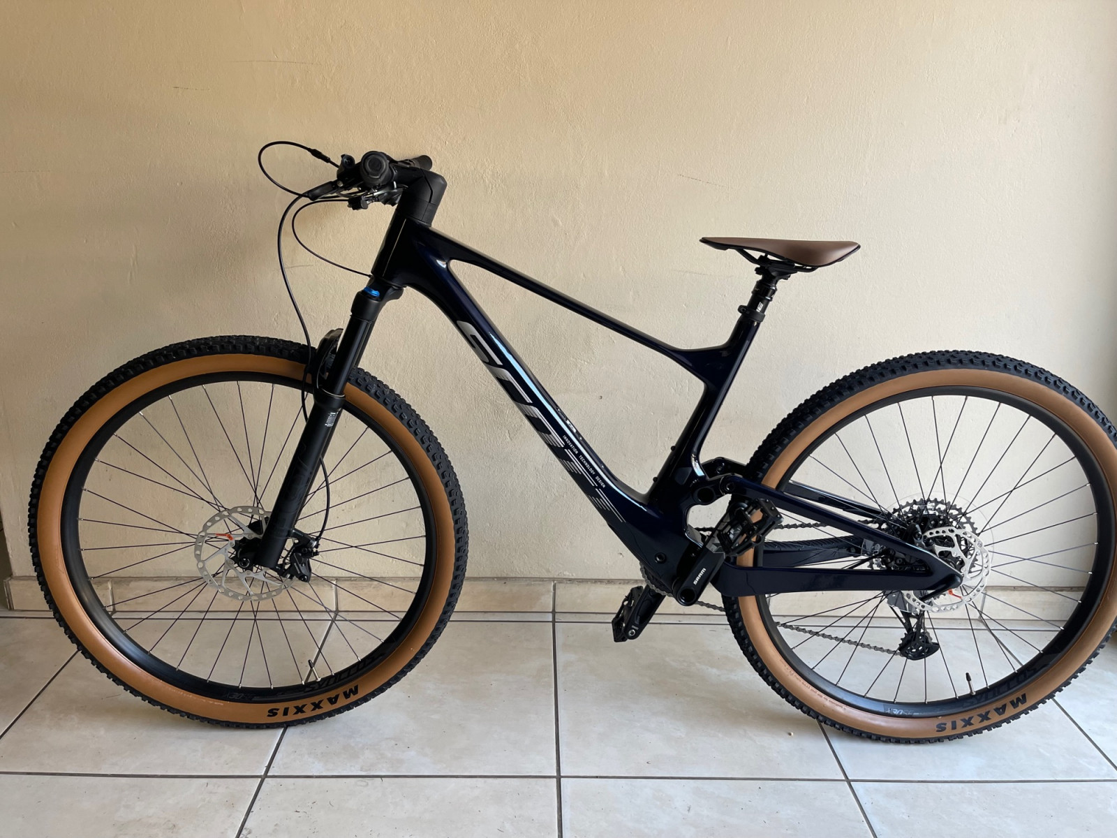 SCOTT RC Comp Dual Suspension Mountain Bike | Hardtail Mountain Bikes ...