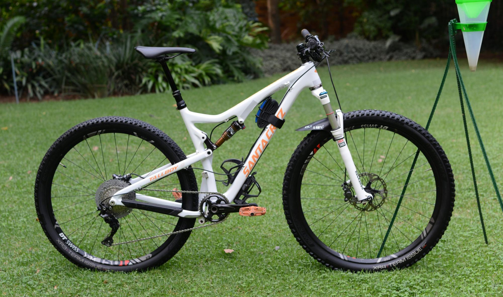 Santa Cruz Tallboy 2 Carbon | Dual Suspension Mountain Bikes | Bike Hub