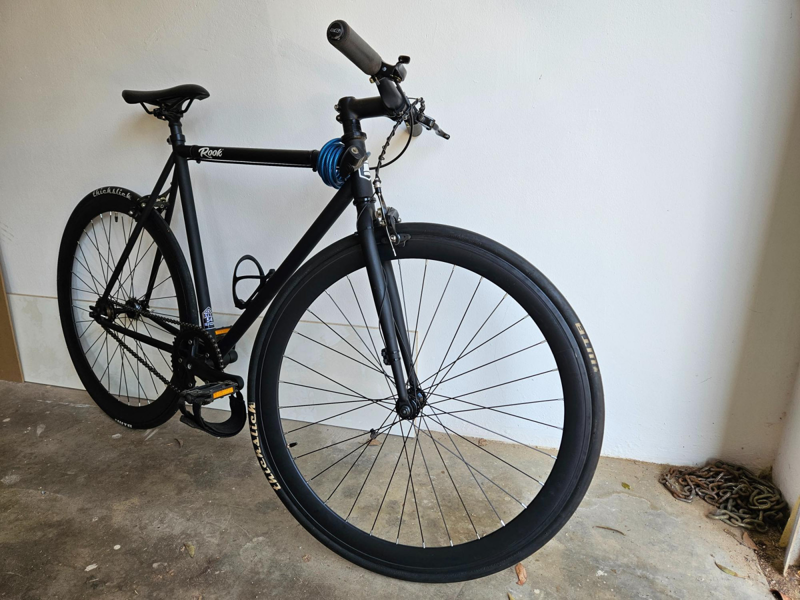 Rook One Matt Black | Commuter Bikes | Bike Hub