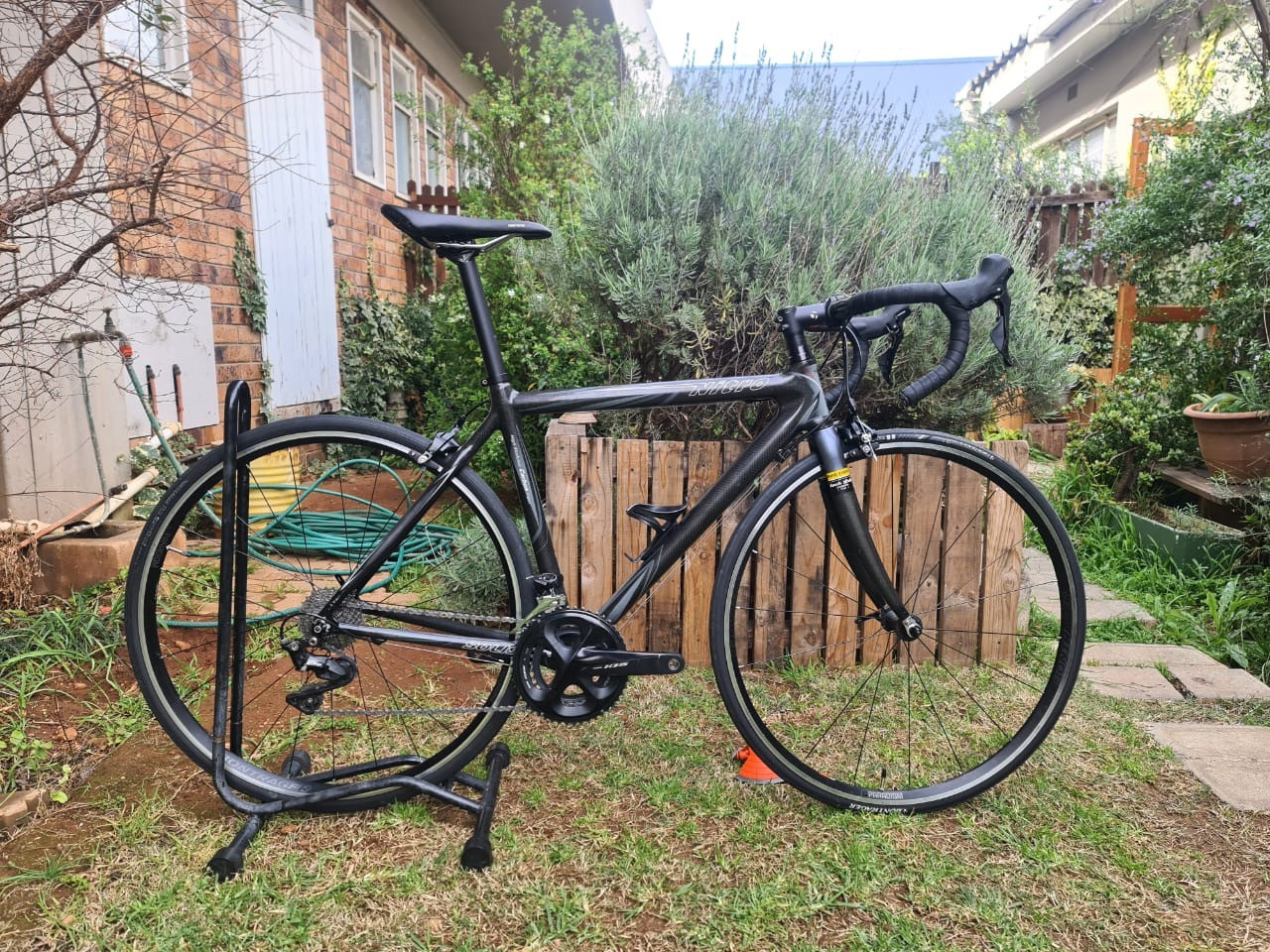 Carbon Solis Nitro 52cm 2x11 | Road Bikes | Bike Hub