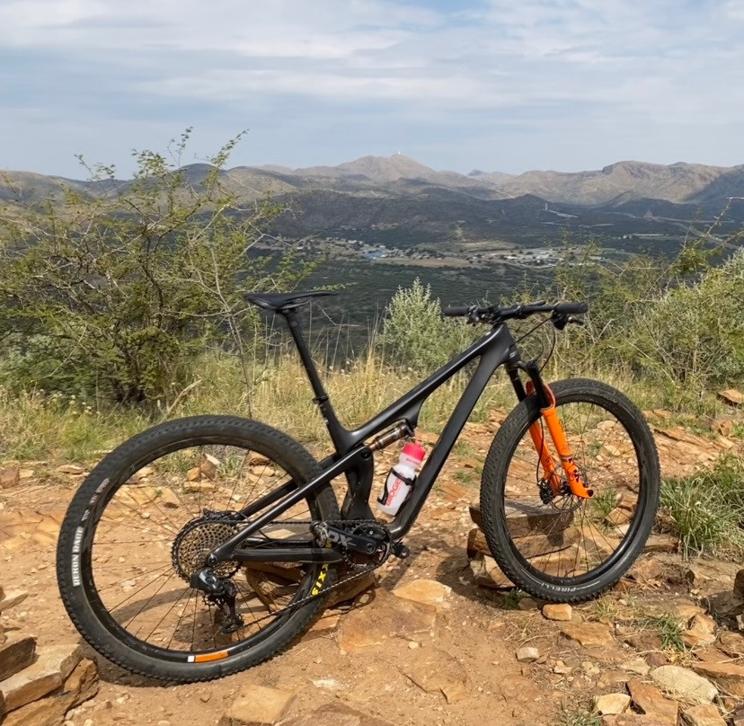 Yeti SB 100 Turq Large | Dual Suspension Mountain Bikes | Bike Hub