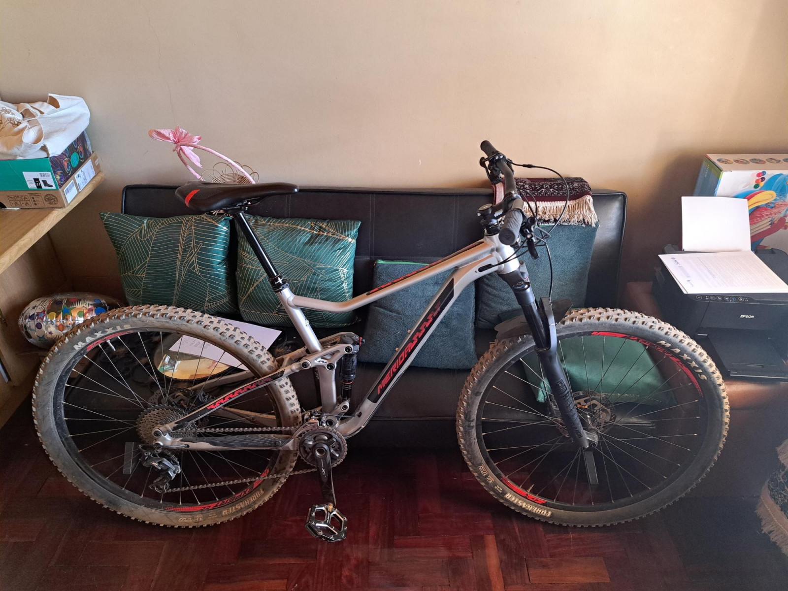 MERIDA ONE TWENTY XT EDITION | Dual Suspension Mountain Bikes | Bike Hub