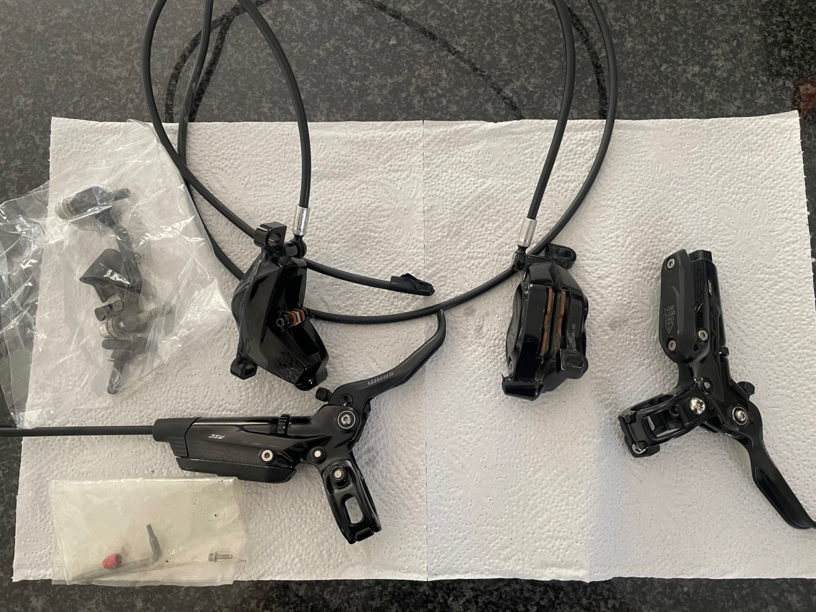 SRAM CODE RSC Brake set | Mountain Bike Brakes | Bike Hub