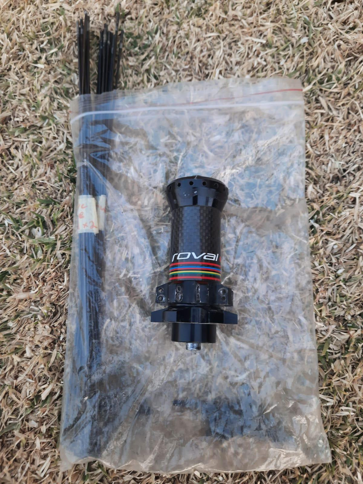 Roval Control SL Front Hub, spokes, nipples | Mountain Bike Hubs | Bike Hub